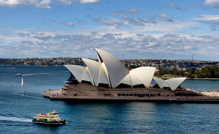 What Is Australia Famous For? Iconic Sites and Cultural Highlights ...
